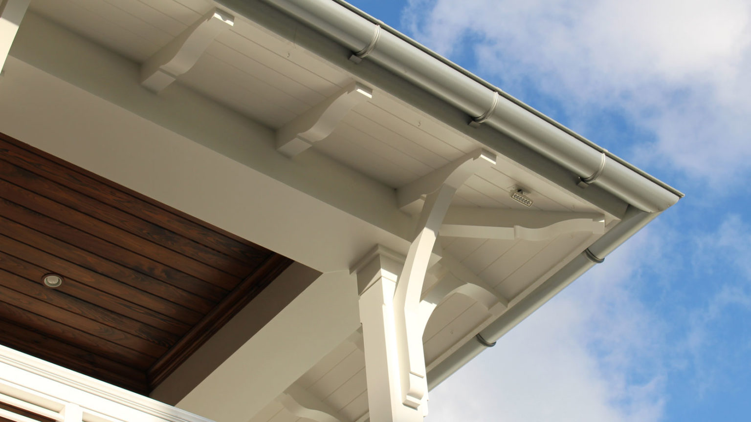 Fascia Boards: The Ultimate Guide to Fascia // HB